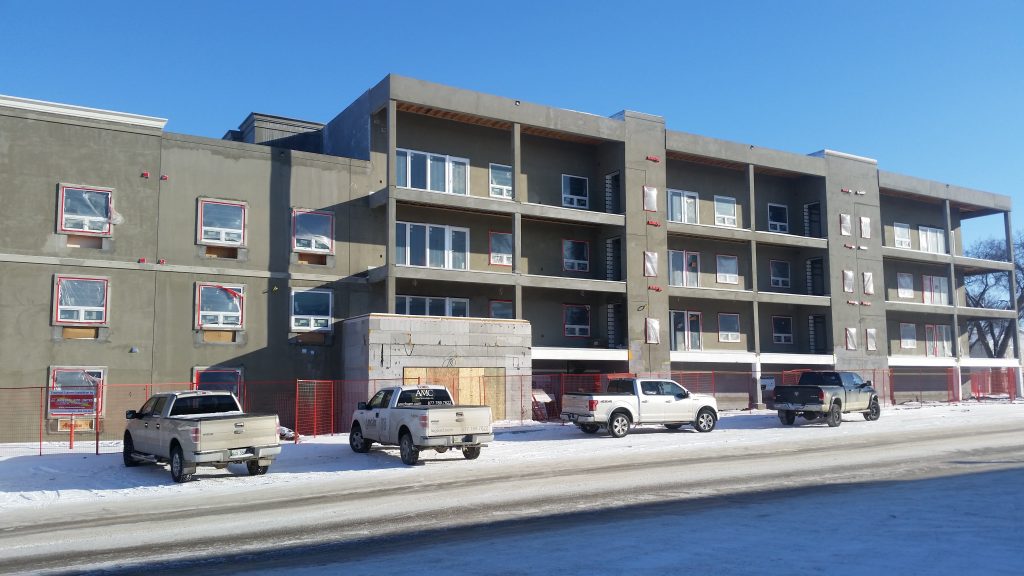 Logix Platinum Commercial - Souris - AMC Foam Technologies Inc.